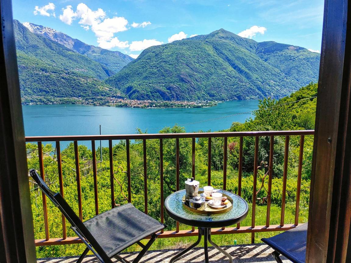 90 M² Ferienhaus ∙ 2 Schlafzimmer ∙ 4 Gäste - Varenna