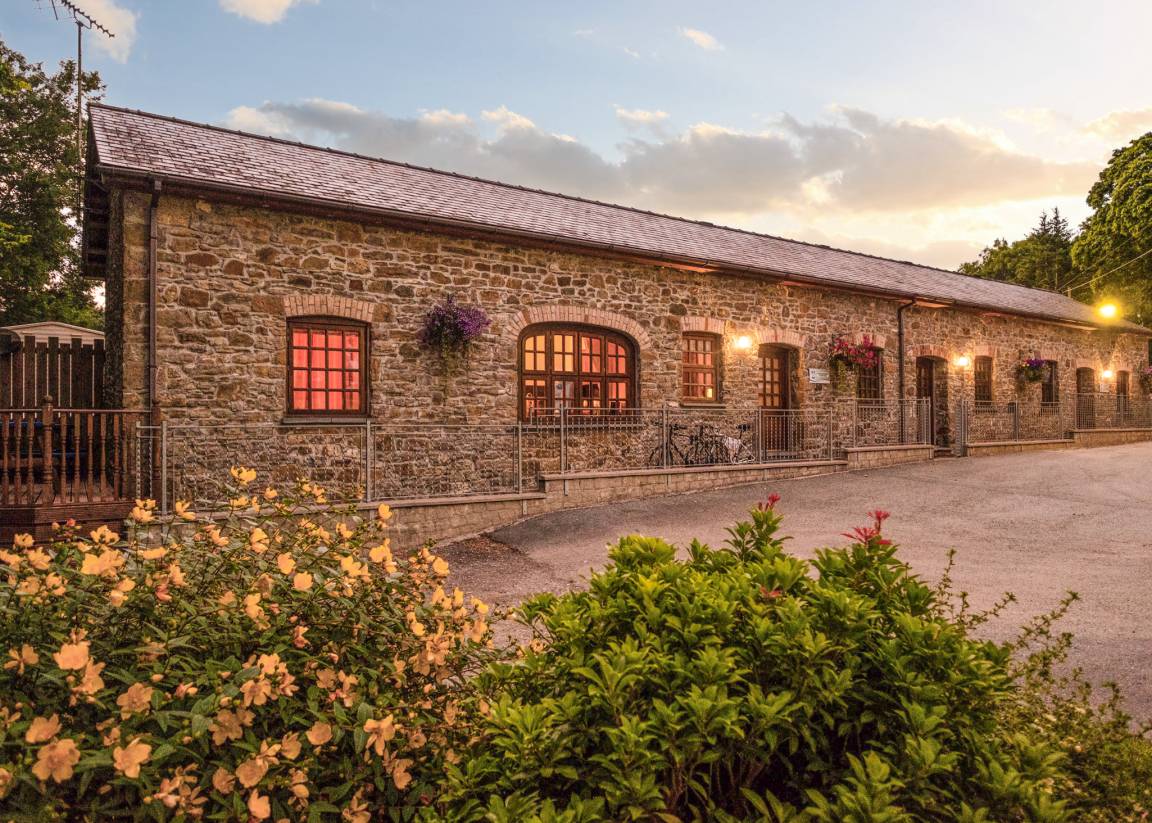 Cottage ∙ 2 Bedrooms ∙ 4 Guests - Narberth