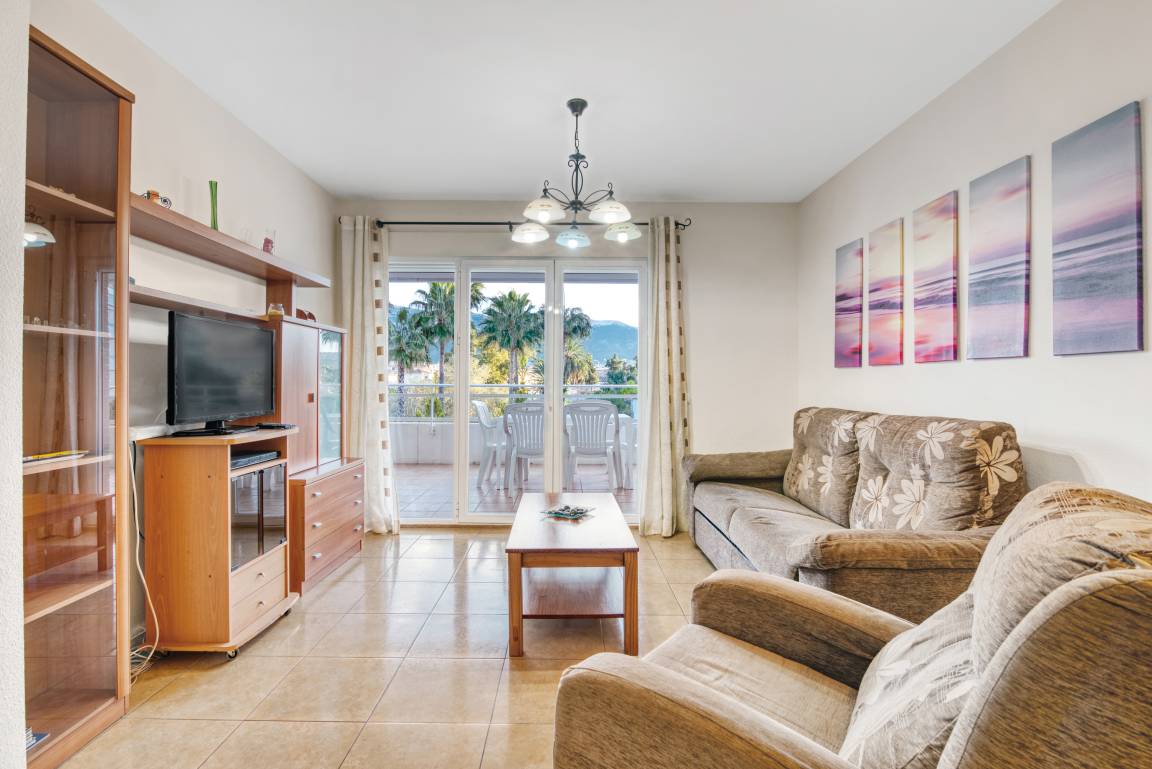 83 M² Apartamento ∙ 2 Habitaciones ∙ 6 Huéspedes - Denia