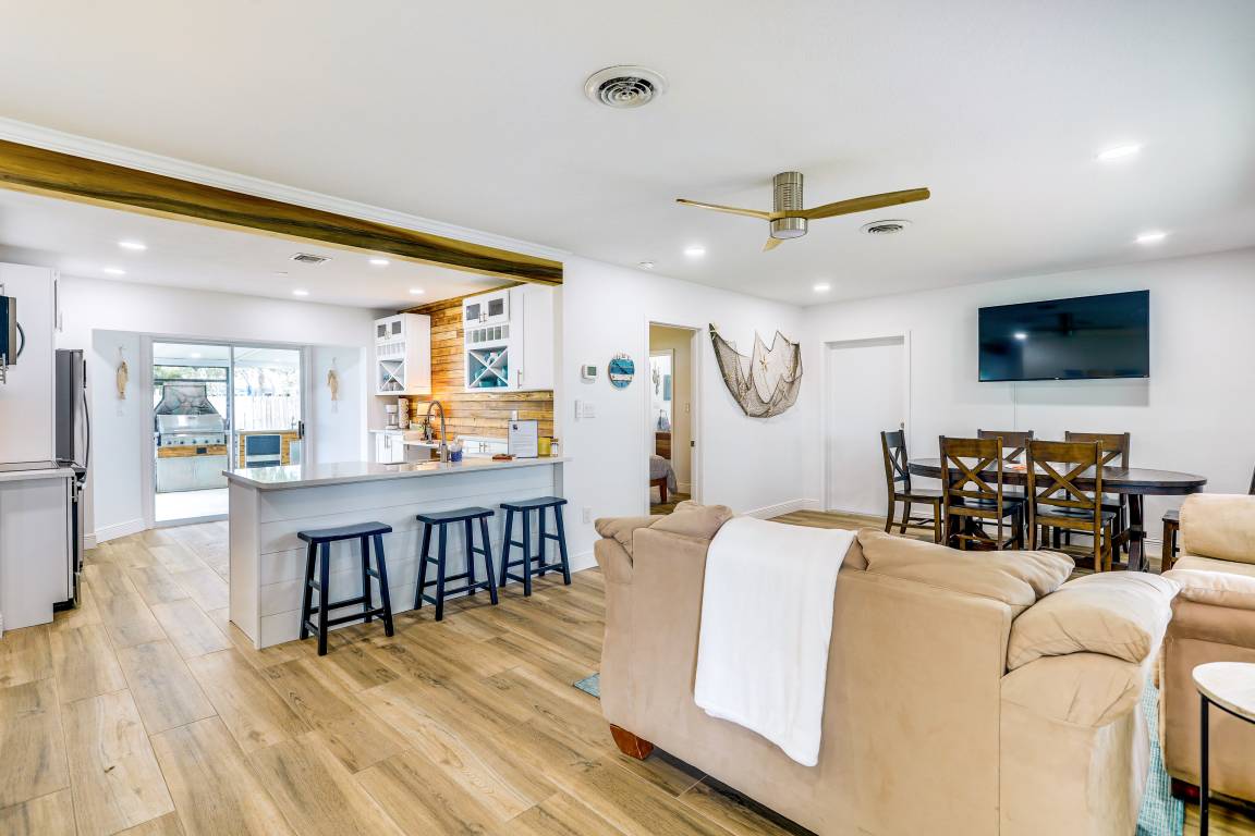 139 M² House ∙ 3 Bedrooms ∙ 8 Guests - Cocoa Beach, FL