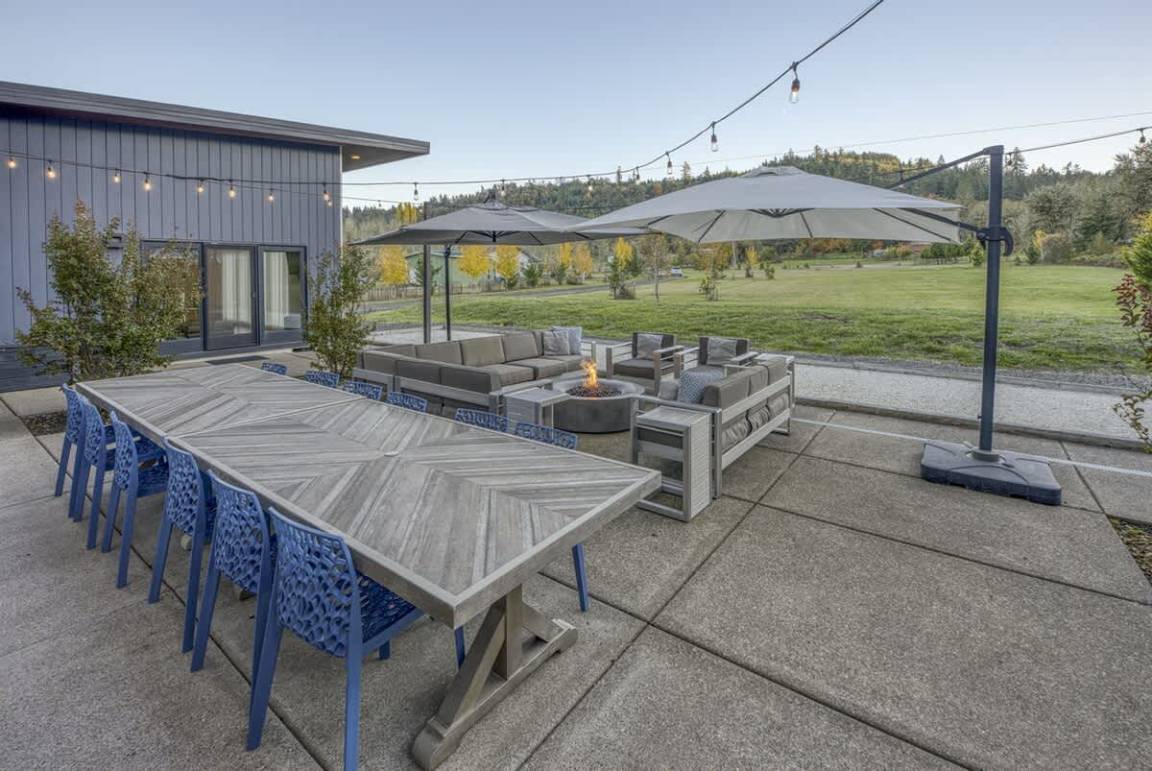 399 M² House ∙ 6 Bedrooms ∙ 12 Guests - McMinnville, OR