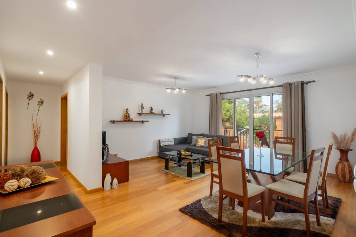100 M² Ferienwohnung ∙ 2 Schlafzimmer ∙ 5 Gäste - Caniço