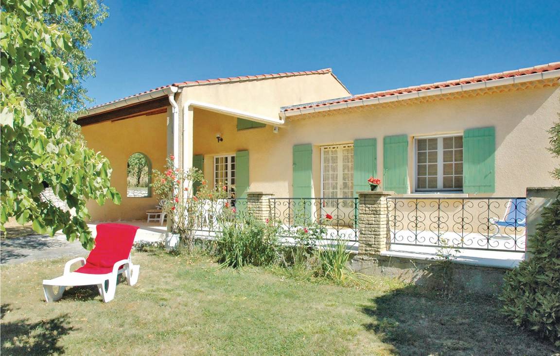 80 M² House ∙ 2 Bedrooms ∙ 5 Guests - Sault