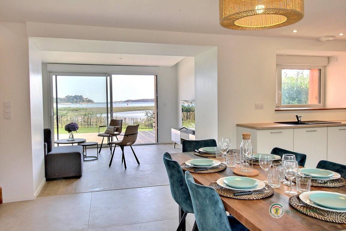 115 M² Gîte ∙ 3 Chambres ∙ 6 Personnes - Perros-Guirec