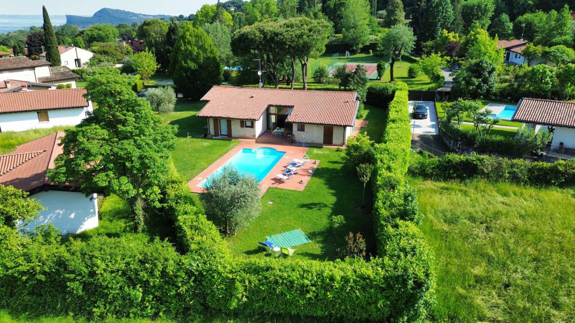 250 M² Villa Vacanza ∙ 4 Camere Da Letto ∙ 8 Ospiti - Salò