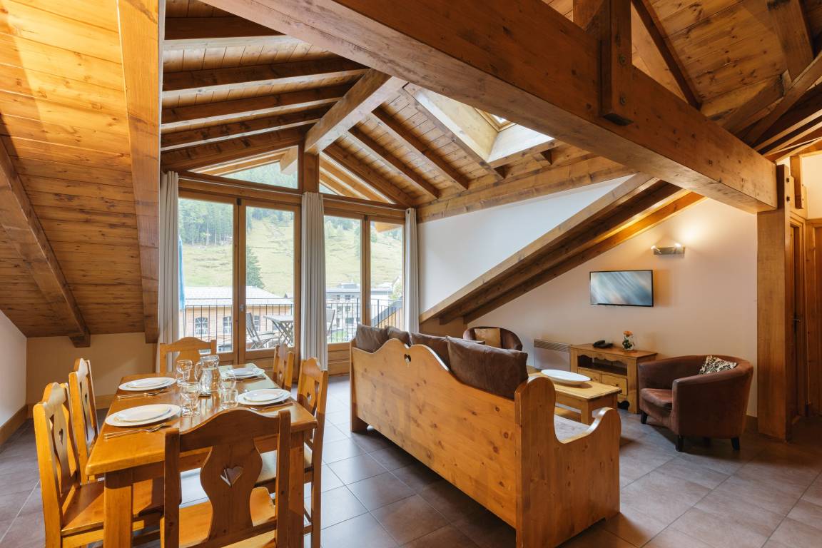 60 M² Appartement ∙ 2 Chambres ∙ 5 Personnes - Martigny