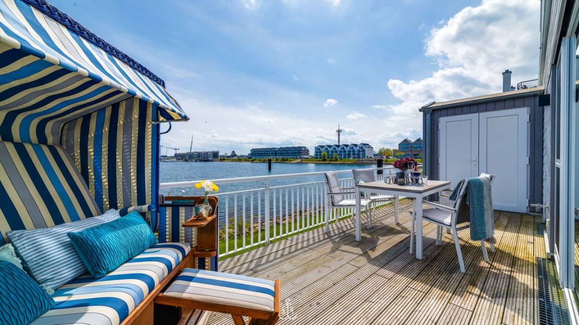 127 M² Ferienhaus ∙ 2 Schlafzimmer ∙ 6 Gäste - Ostsee