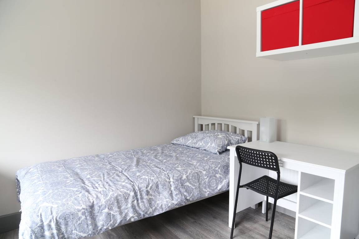 150 M² Shared Room ∙ 1 Bedroom ∙ 2 Guests - Swords