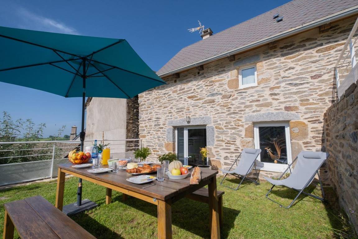 60 M² Gîte ∙ 3 Chambres ∙ 4 Personnes - Lozère