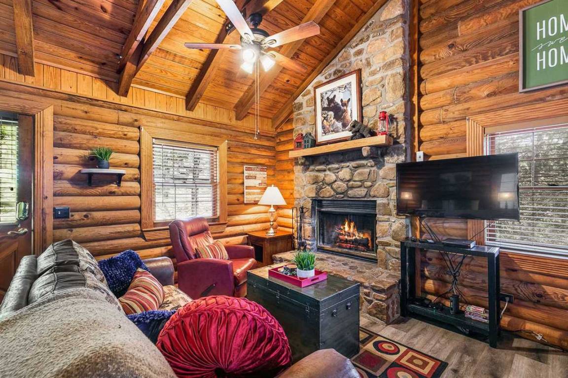 73 M² Cabin ∙ 1 Bedroom ∙ 4 Guests - Branson, MO