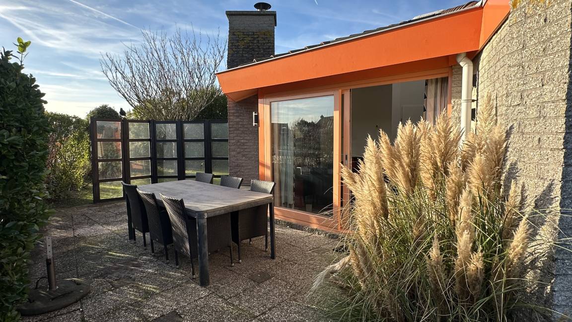 Bungalow ∙ 3 Bedrooms ∙ 6 Guests - Julianadorp