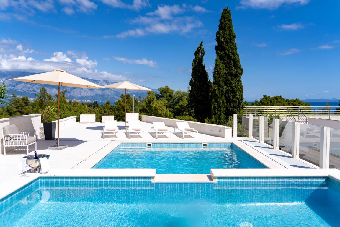 60 M² Appartement ∙ 2 Slaapkamers ∙ 5 Gasten - Hvar