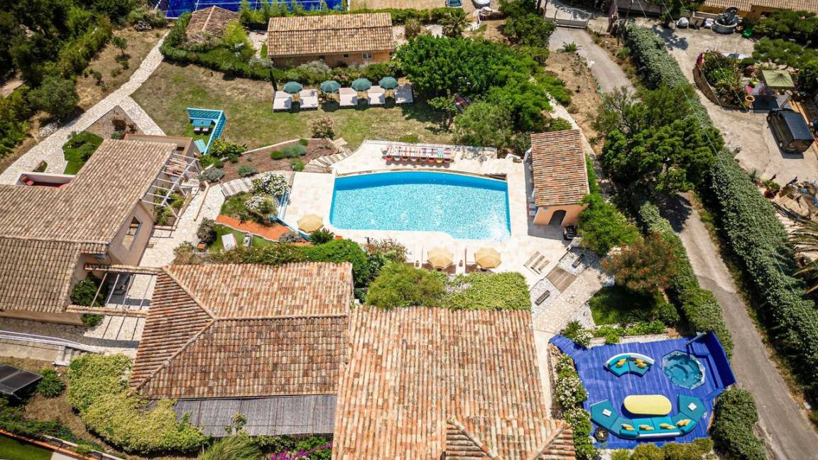 500 M² Ferienwohnung ∙ 13 Schlafzimmer ∙ 32 Gäste - Côte d’Azur