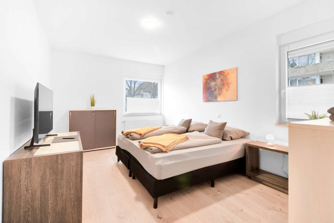 64 M² Apartment ∙ 2 Bedrooms ∙ 4 Guests - Lünen