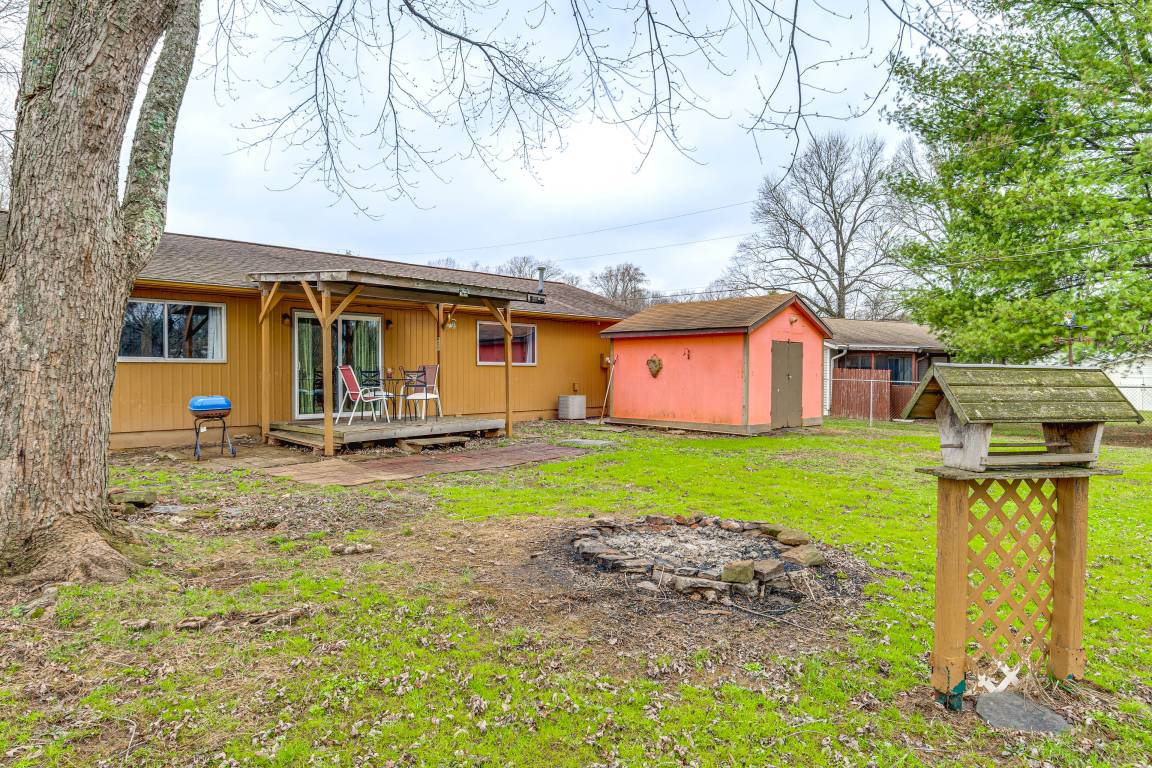 92 M² House ∙ 3 Bedrooms ∙ 5 Guests - Oliver Winery, Bloomington