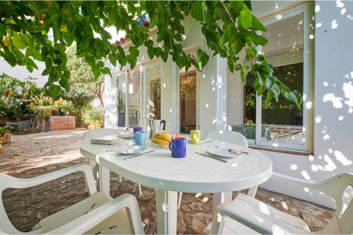 40 M² Apartamento ∙ 2 Habitaciones ∙ 3 Huéspedes - Palafrugell