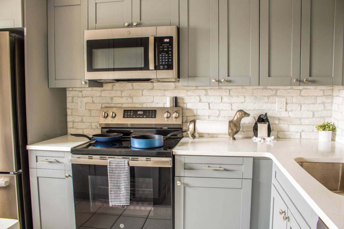 93 M² Condo ∙ 2 Bedrooms ∙ 6 Guests - St. Petersburg, FL