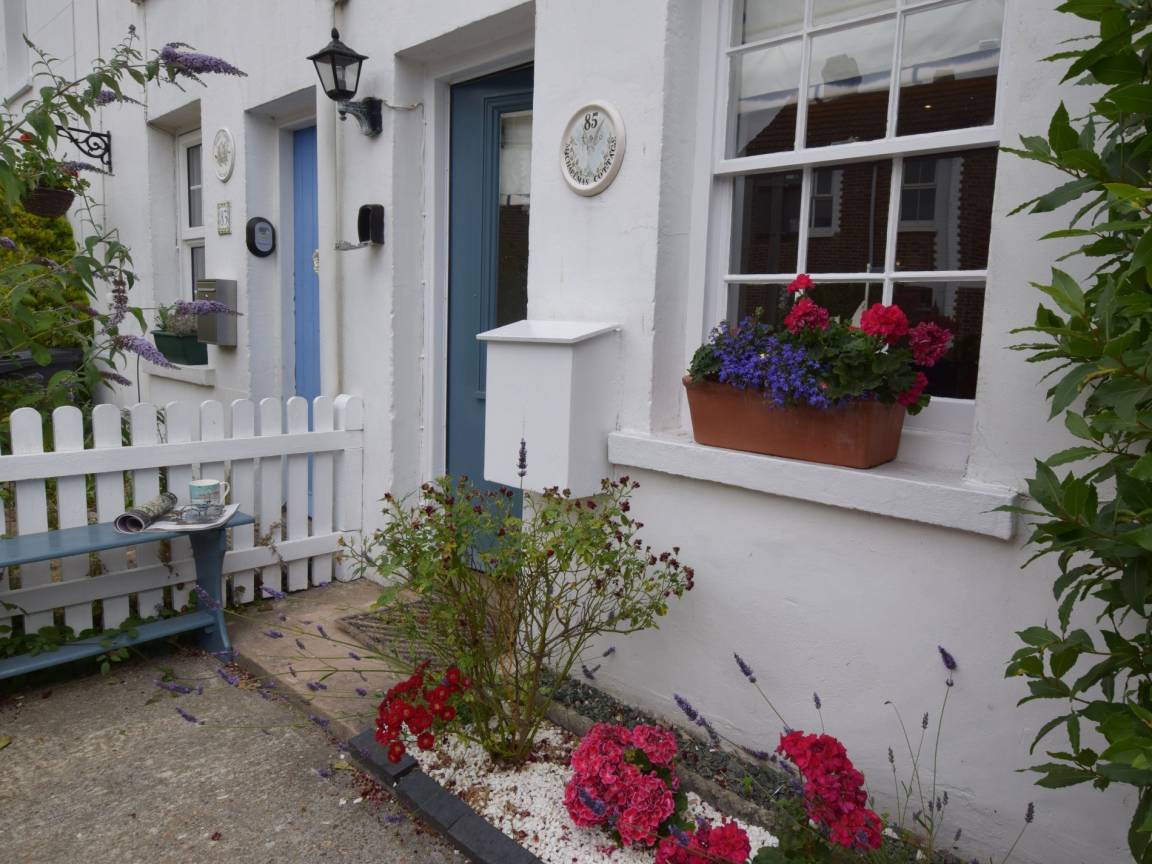 Cottage ∙ 1 Bedroom ∙ 2 Guests - Eastbourne