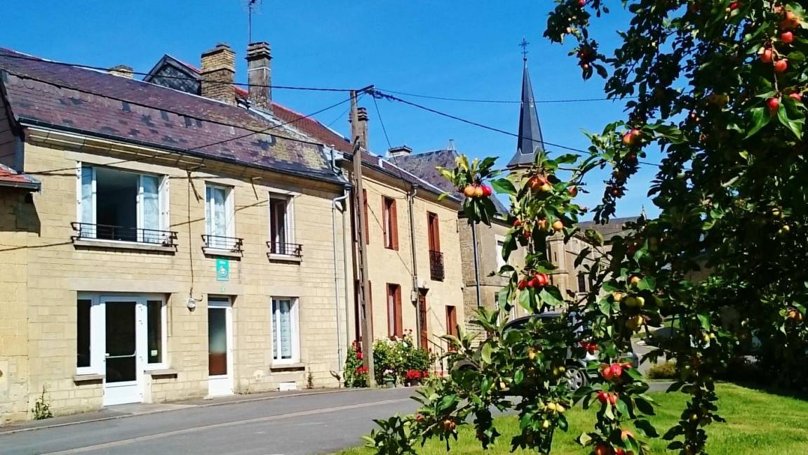57 M² Gîte ∙ 2 Chambres ∙ 5 Personnes - Ardennes
