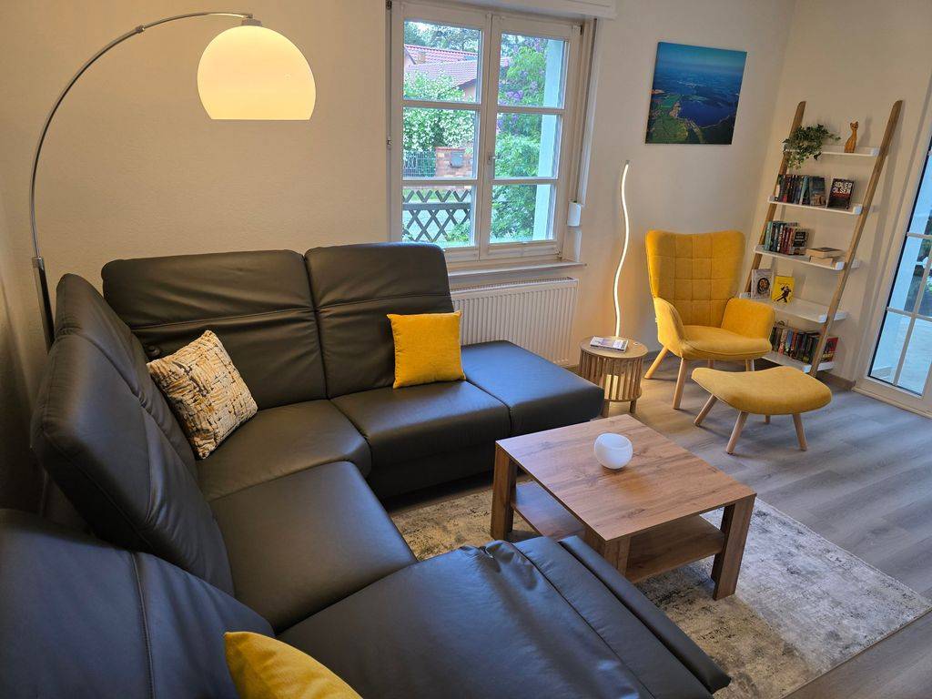 90 M² Ferienhaus ∙ 2 Schlafzimmer ∙ 4 Gäste - Senftenberg