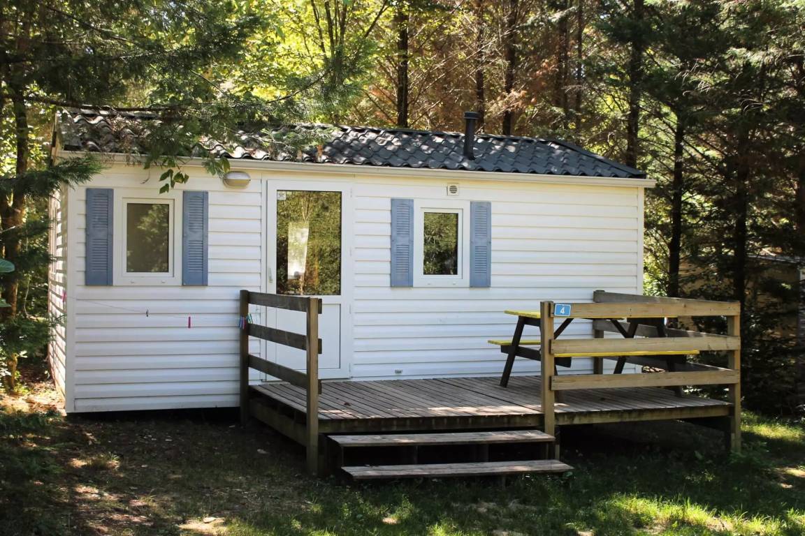 Caravan ∙ 2 Bedrooms ∙ 4 Guests - Saint-Amand-de-Coly