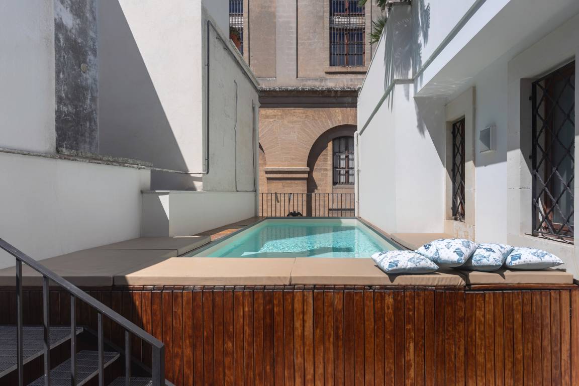 800 M² Villa ∙ 5 Schlafzimmer ∙ 8 Gäste - Lecce