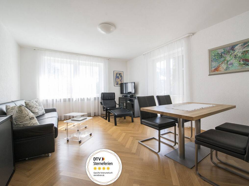 64 M² Ferienwohnung ∙ 1 Schlafzimmer ∙ 4 Gäste - Sonthofen