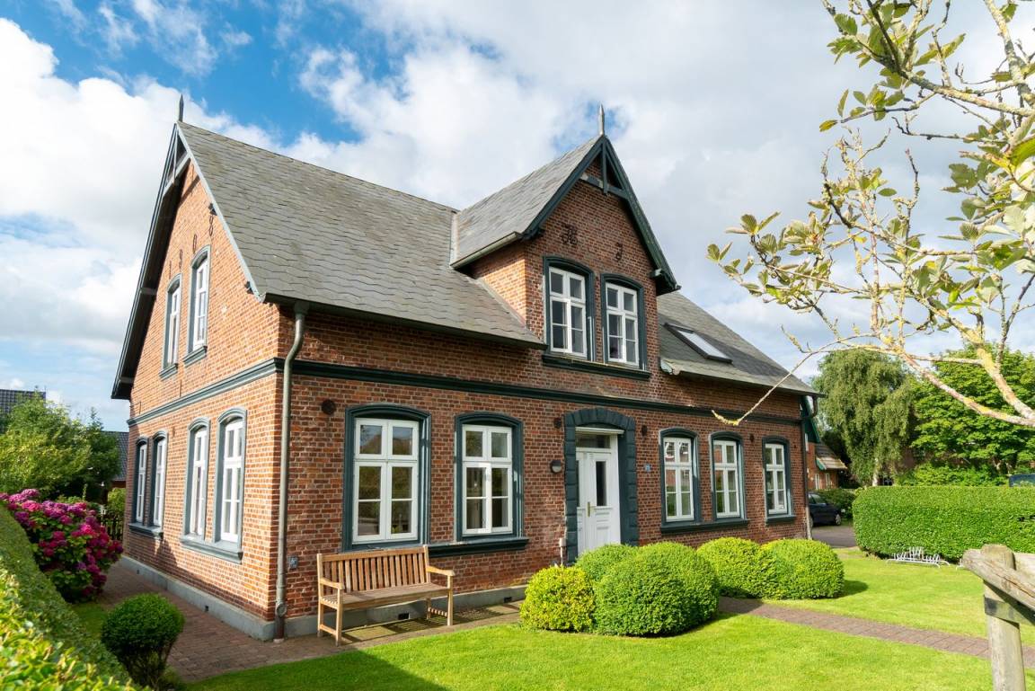 200 M² Ferienhaus ∙ 4 Schlafzimmer ∙ 8 Gäste - Nieblum