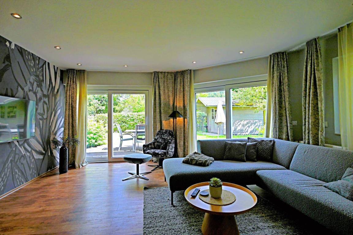 90 M² Ferienwohnung ∙ 3 Schlafzimmer ∙ 6 Gäste - Usseln