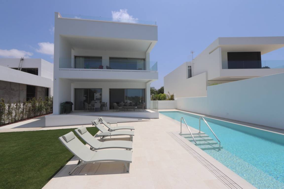 500 M² Ferienhaus ∙ 10 Schlafzimmer ∙ 20 Gäste - Conil de la Frontera