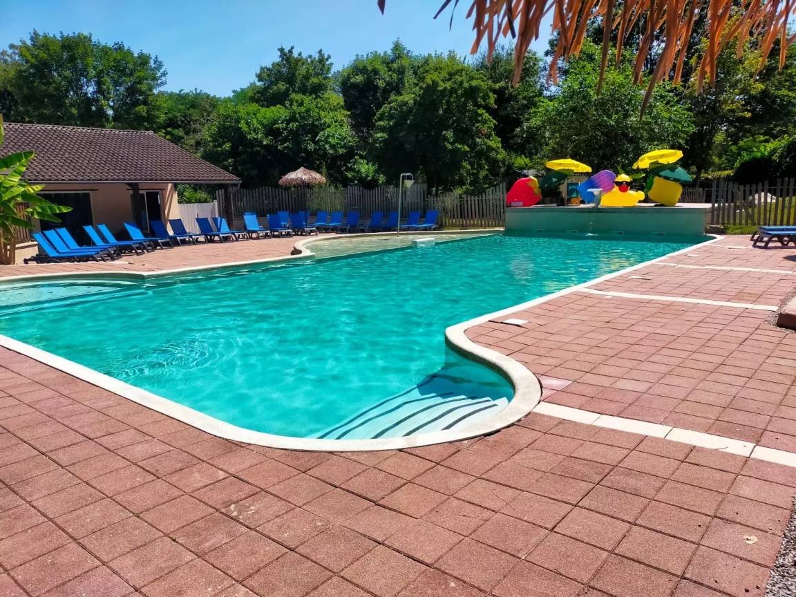 29 M² Casa Móvel ∙ 2 Quartos ∙ 4 Hóspedes - Le Gouffre