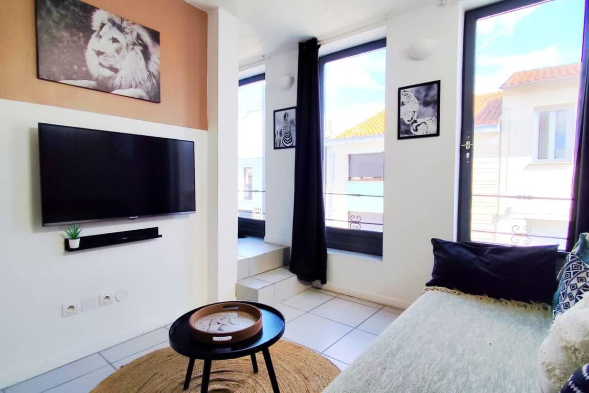 42 M² Appartement ∙ 2 Chambres ∙ 4 Personnes - Bègles