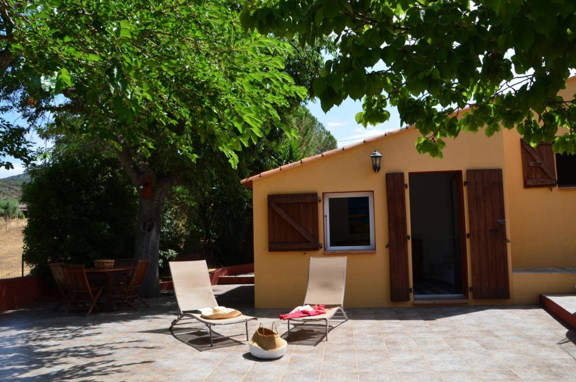 68 M² Gîte ∙ 2 Chambres ∙ 4 Personnes - Calcatoggio