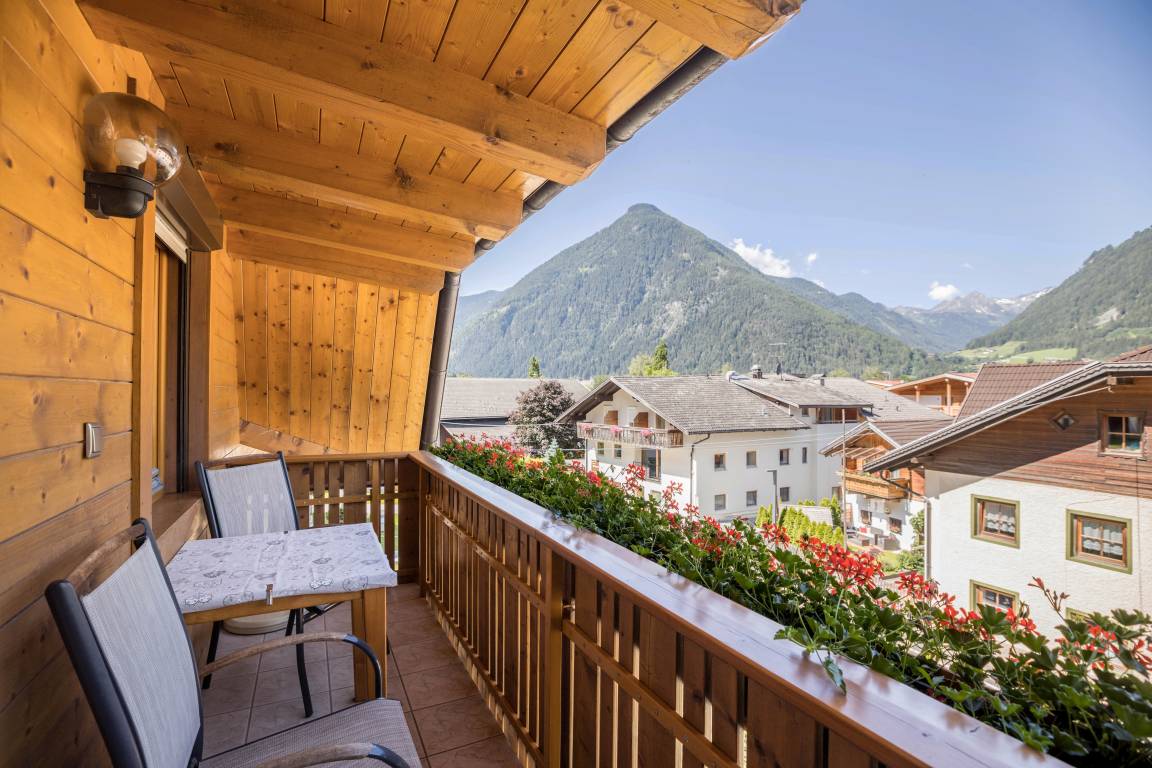 40 M² Ferienwohnung ∙ 1 Schlafzimmer ∙ 3 Gäste - Sand in Taufers