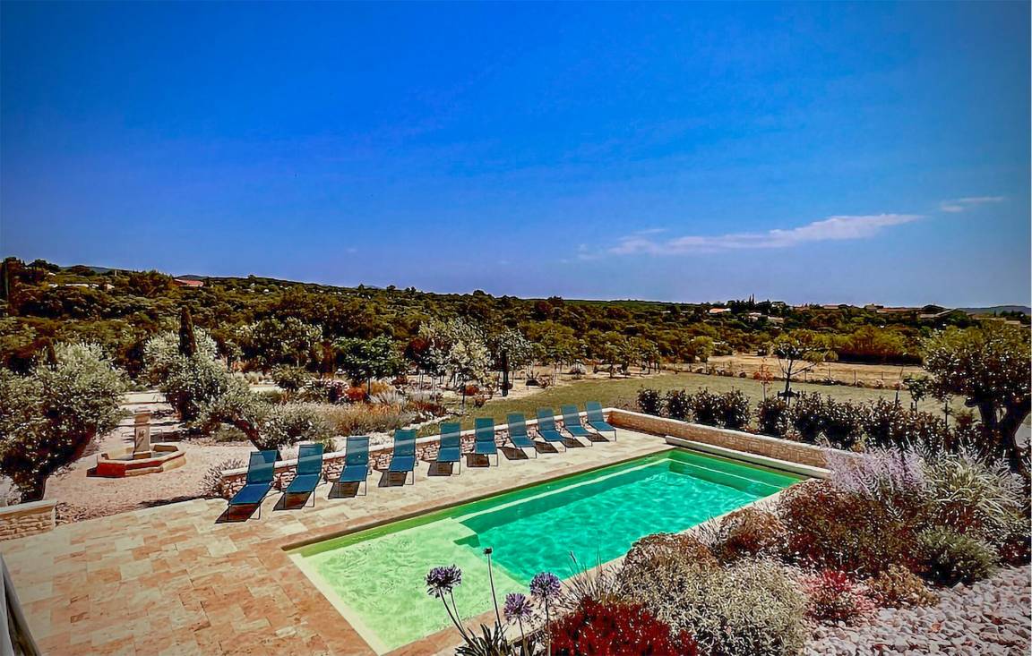 240 M² Maison De Vacances ∙ 7 Chambres ∙ 14 Personnes - Minerve