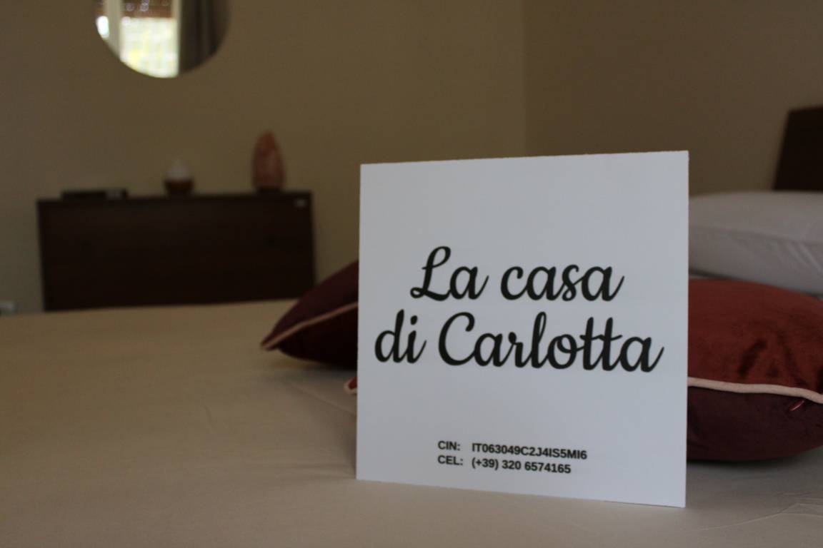 70 M² Apartamento ∙ 2 Habitaciones ∙ 4 Huéspedes - Aeropuerto de Nápoles - Capodichino (NAP)