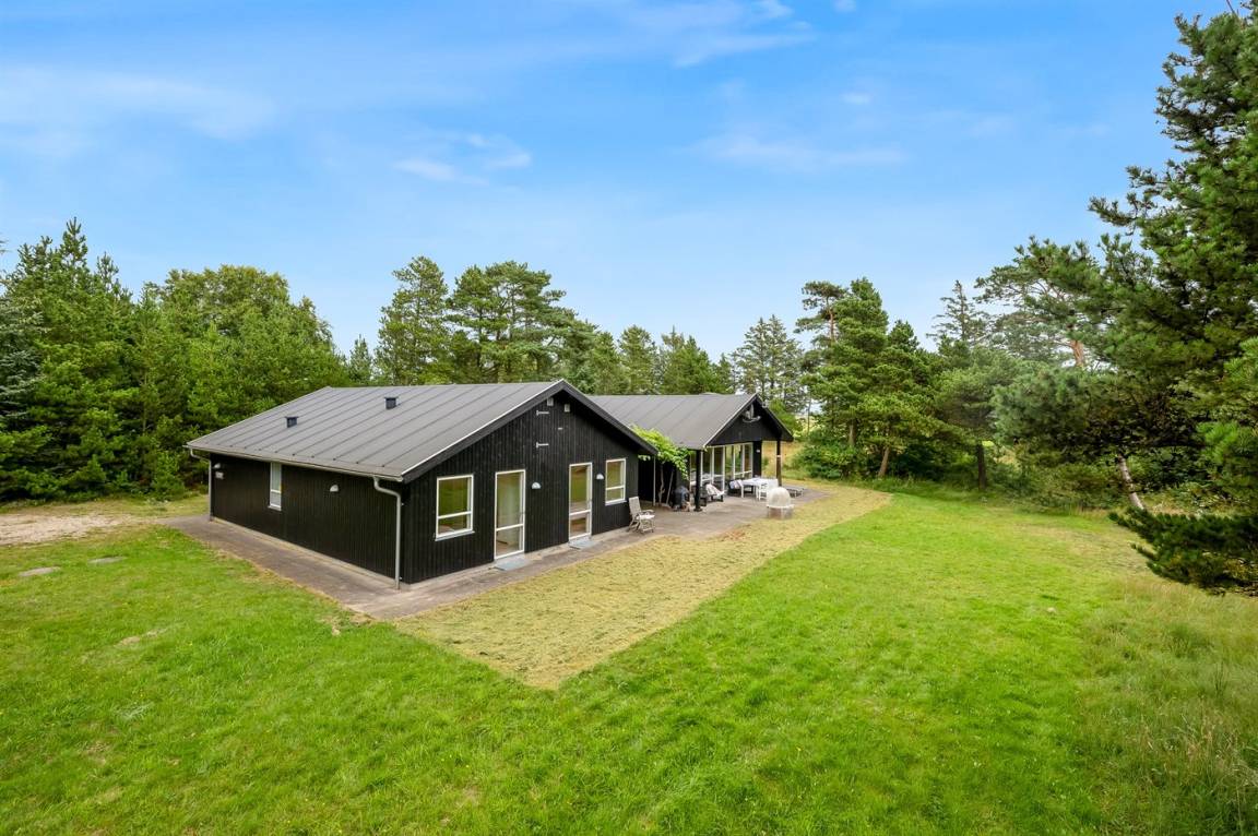 175 M² Ferienhaus ∙ 4 Schlafzimmer ∙ 10 Gäste - Blåvand