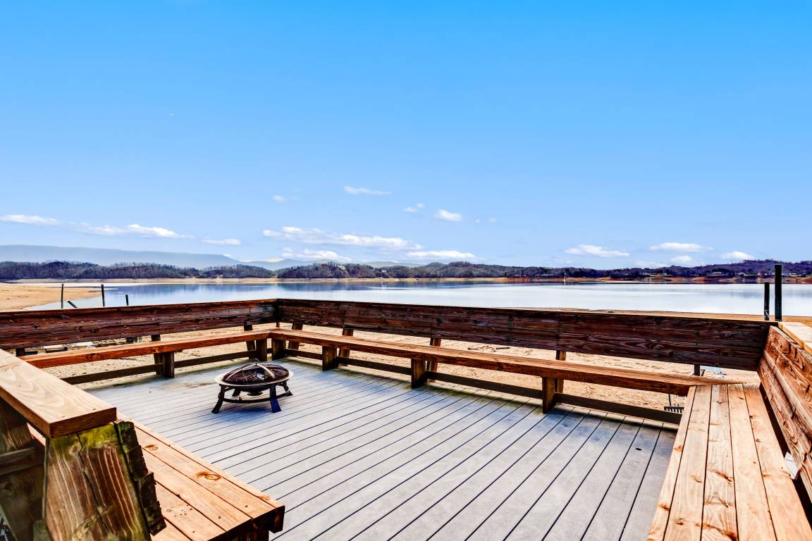 181 M² House ∙ 3 Bedrooms ∙ 6 Guests - Dandridge, TN