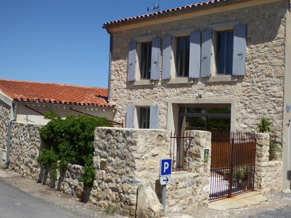 121 M² Gîte ∙ 3 Chambres ∙ 8 Personnes - Occitanie