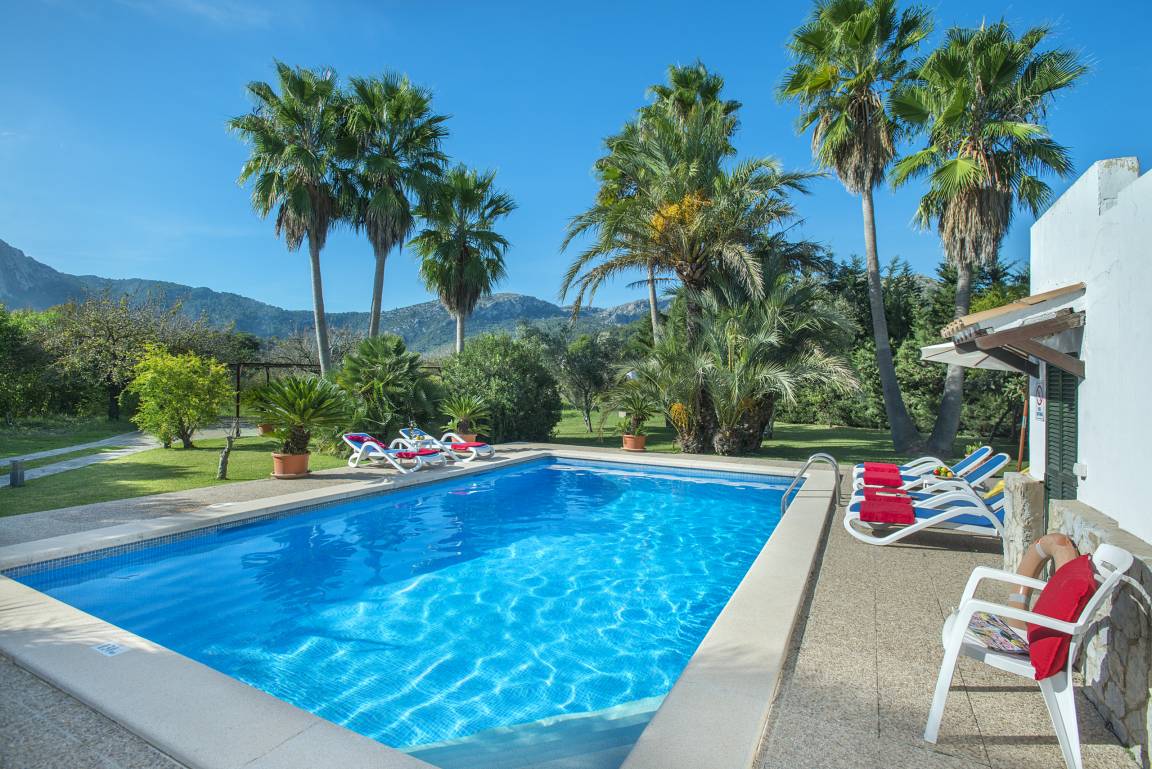 250 M² Villa ∙ 3 Bedrooms ∙ 6 Guests - Pollença