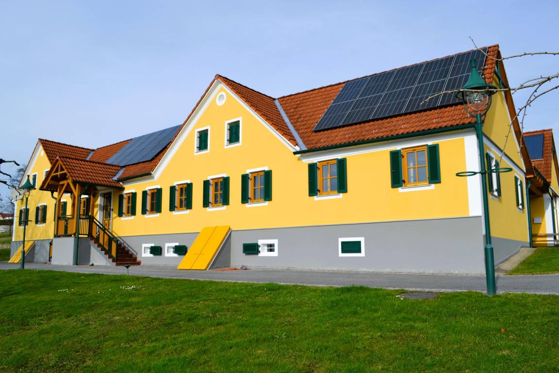 105 M² Ferienwohnung ∙ 2 Schlafzimmer ∙ 4 Gäste - Bad Blumau