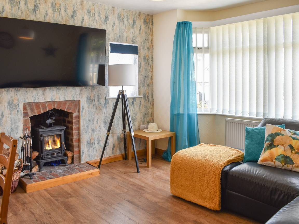 Cottage ∙ 2 Bedrooms ∙ 4 Guests - Towyn