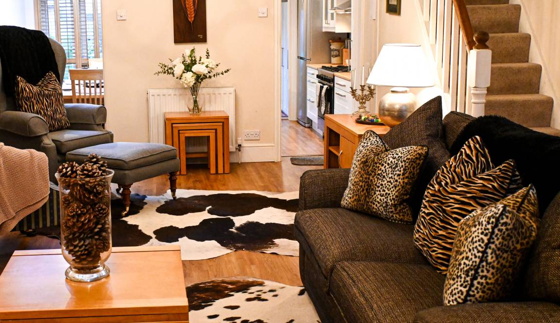 Cottage ∙ 3 Bedrooms ∙ 7 Guests - Deal