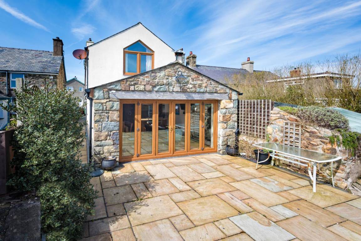 Cottage ∙ 4 Bedrooms ∙ 8 Guests - Abersoch