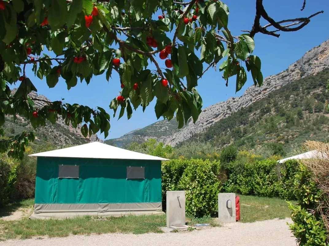 21 M² Tente ∙ 2 Chambres ∙ 4 Personnes - Drôme