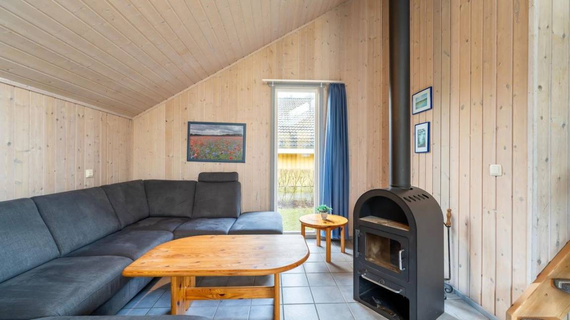 81 M² Ferienhaus ∙ 3 Schlafzimmer ∙ 6 Gäste - Userin