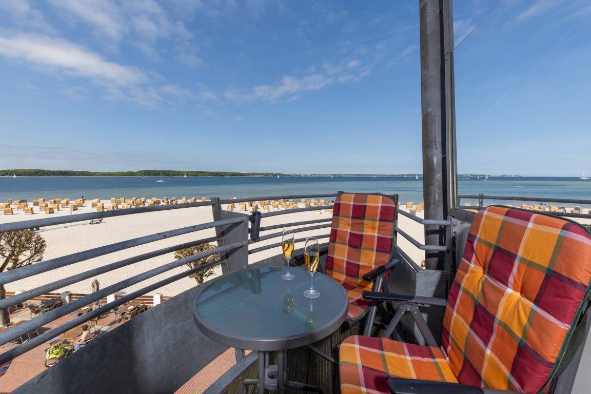 50 M² Ferienwohnung ∙ 1 Schlafzimmer ∙ 4 Gäste - Laboe