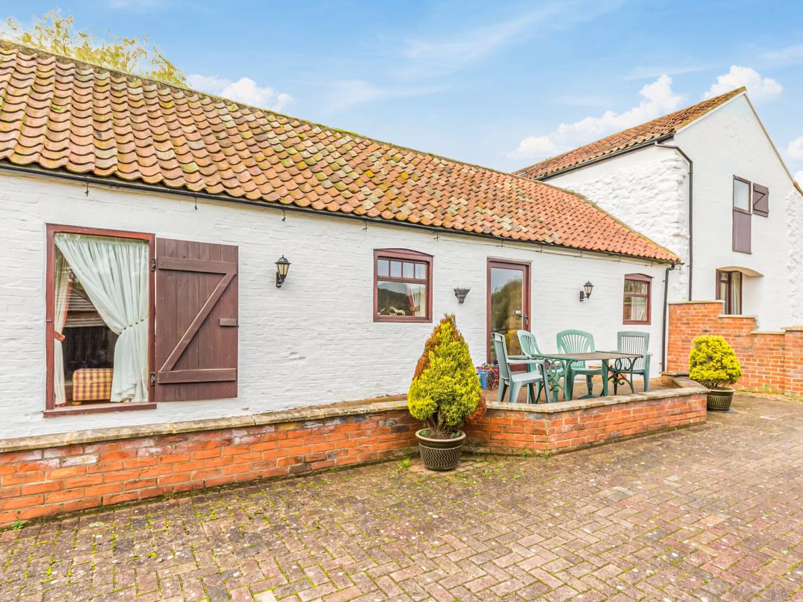 Cottage ∙ 2 Bedrooms ∙ 4 Guests - Lincolnshire
