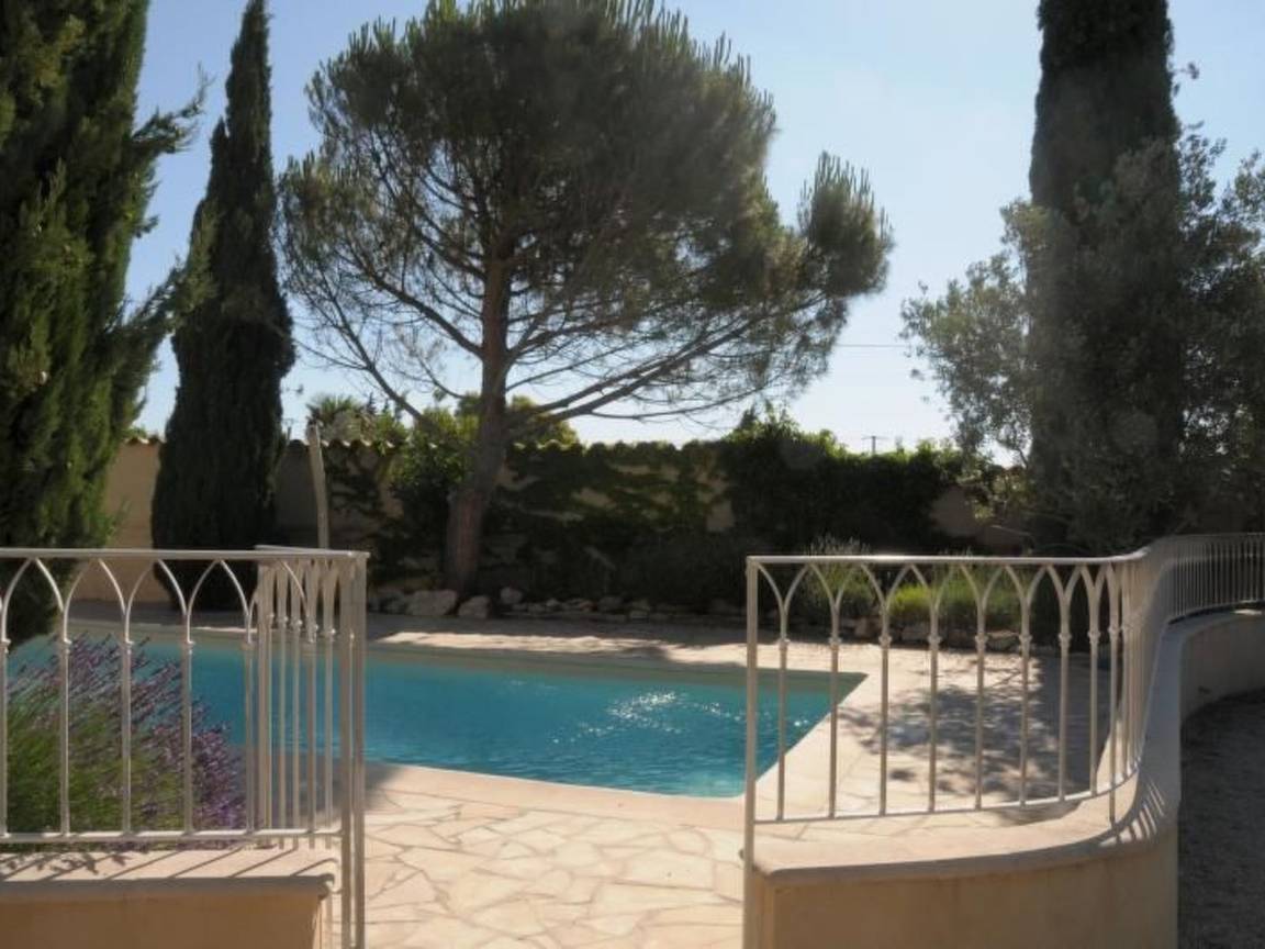 300 M² Maison De Vacances ∙ 4 Chambres ∙ 10 Personnes - Monteux