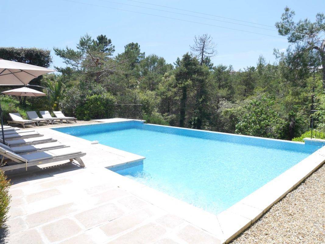 50 M² Appartement ∙ 1 Chambre ∙ 4 Personnes - Montauroux
